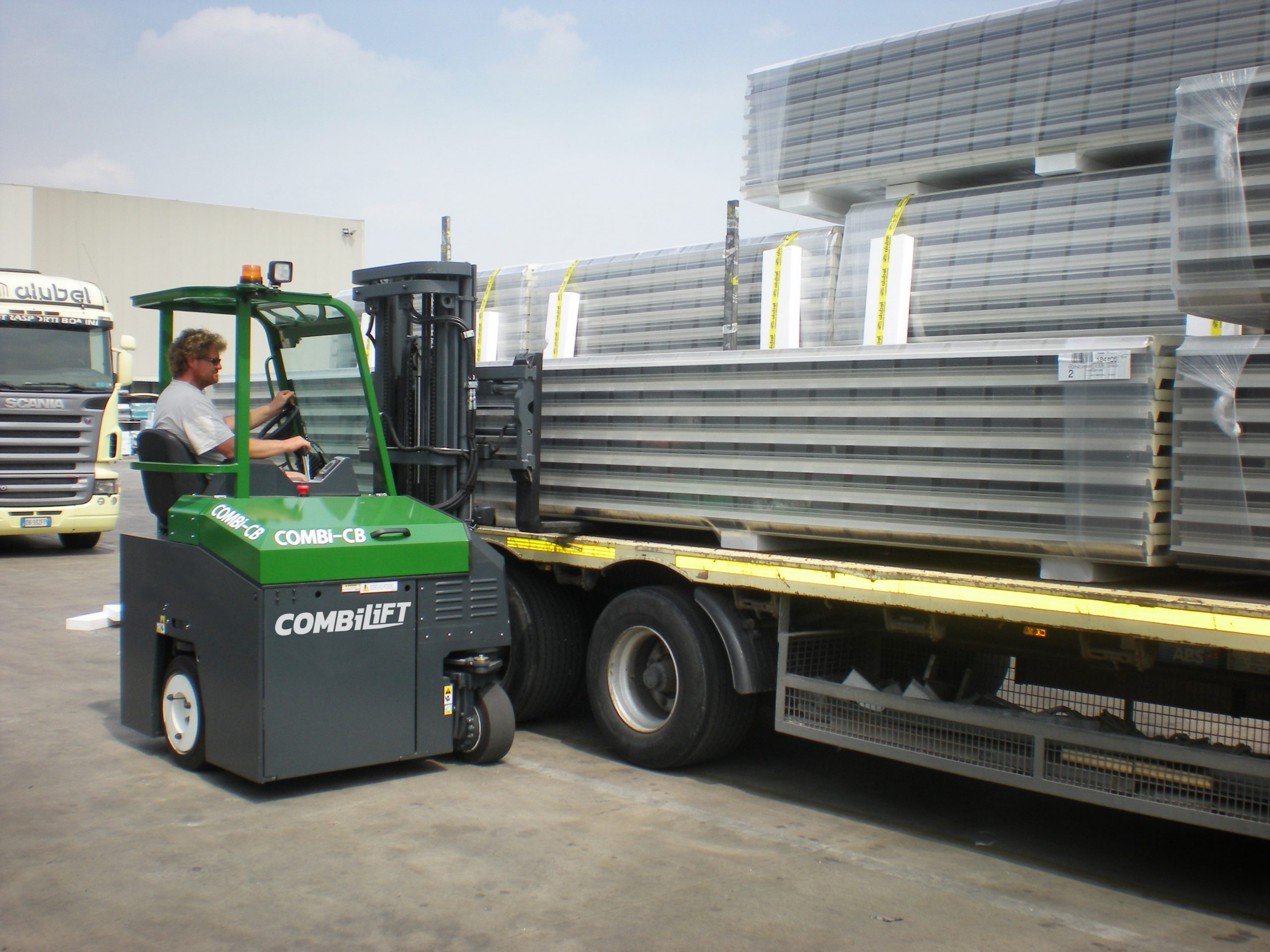 Aukštuminio krautuvo vairuotojai - UAB Personalas